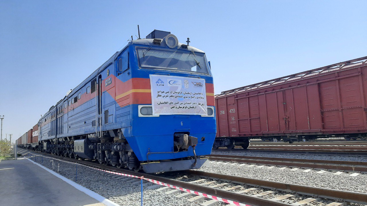 Sharp Rise in Commercial Cargo Transit via Hairatan Railway Port - Kabul24