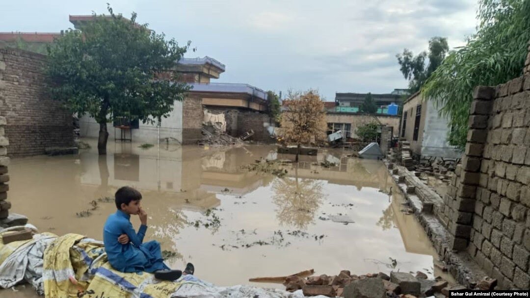 سیل در ننگرهار جان چند کودک را گرفت - کابل 24